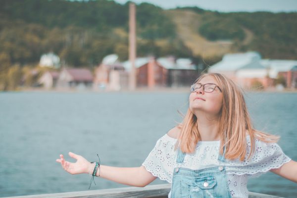 Living as a Righteous Teen in an Unrighteous World - Homeschool Compass